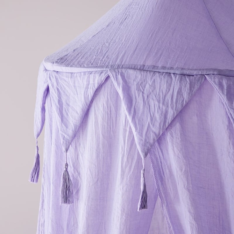 lilac bed canopy