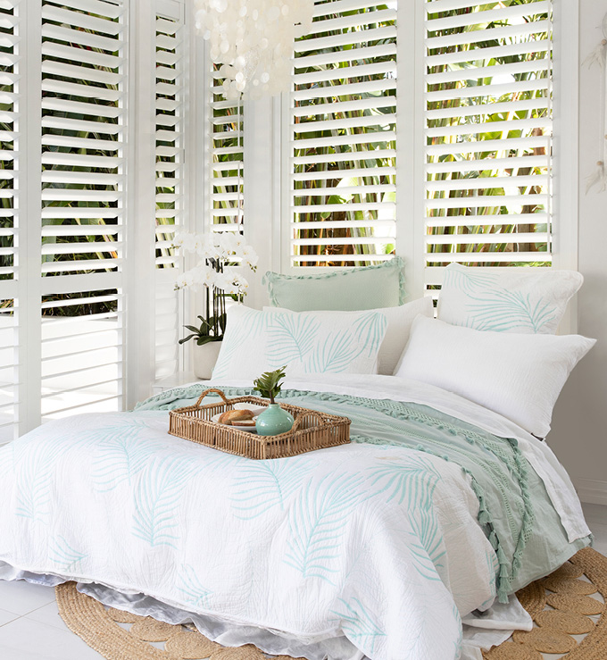 Christmas Decoration Themes | Adairs