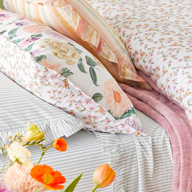 Latest Floral Trends for Spring | Adairs