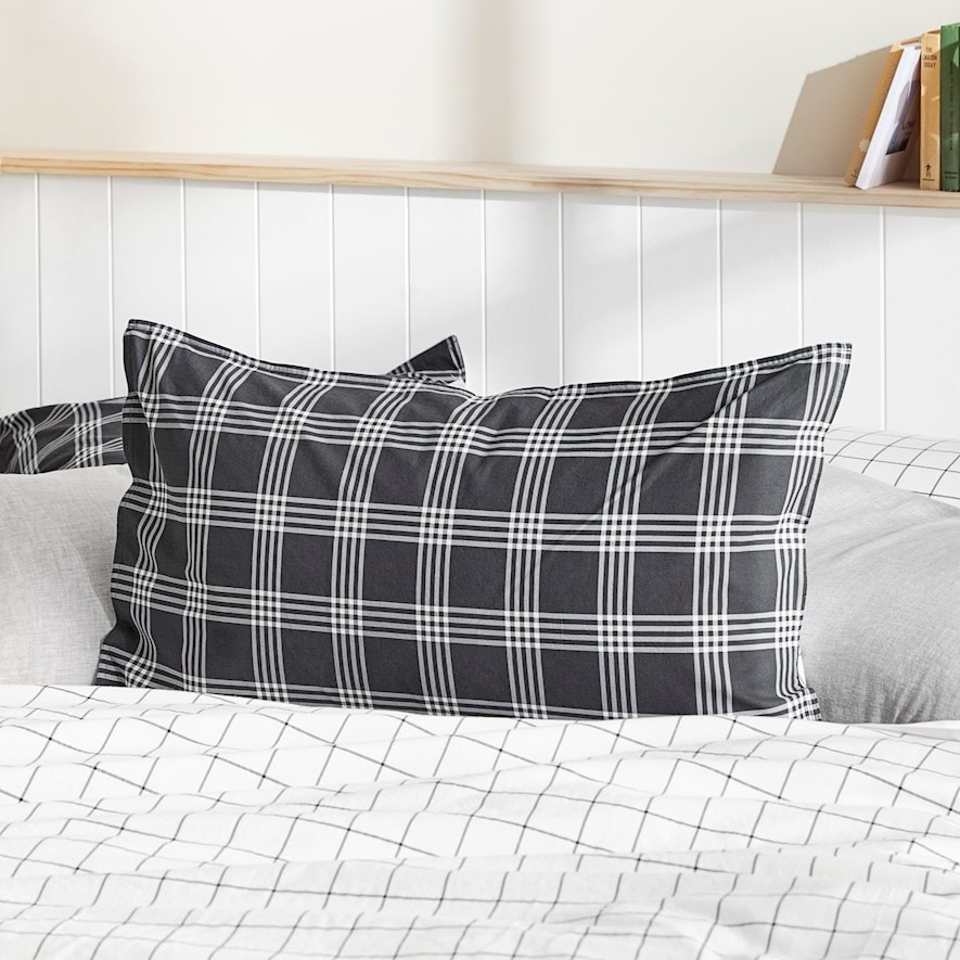 Stonewashed Cotton Printed Black Checkerboard Quilt Cover Separates ...