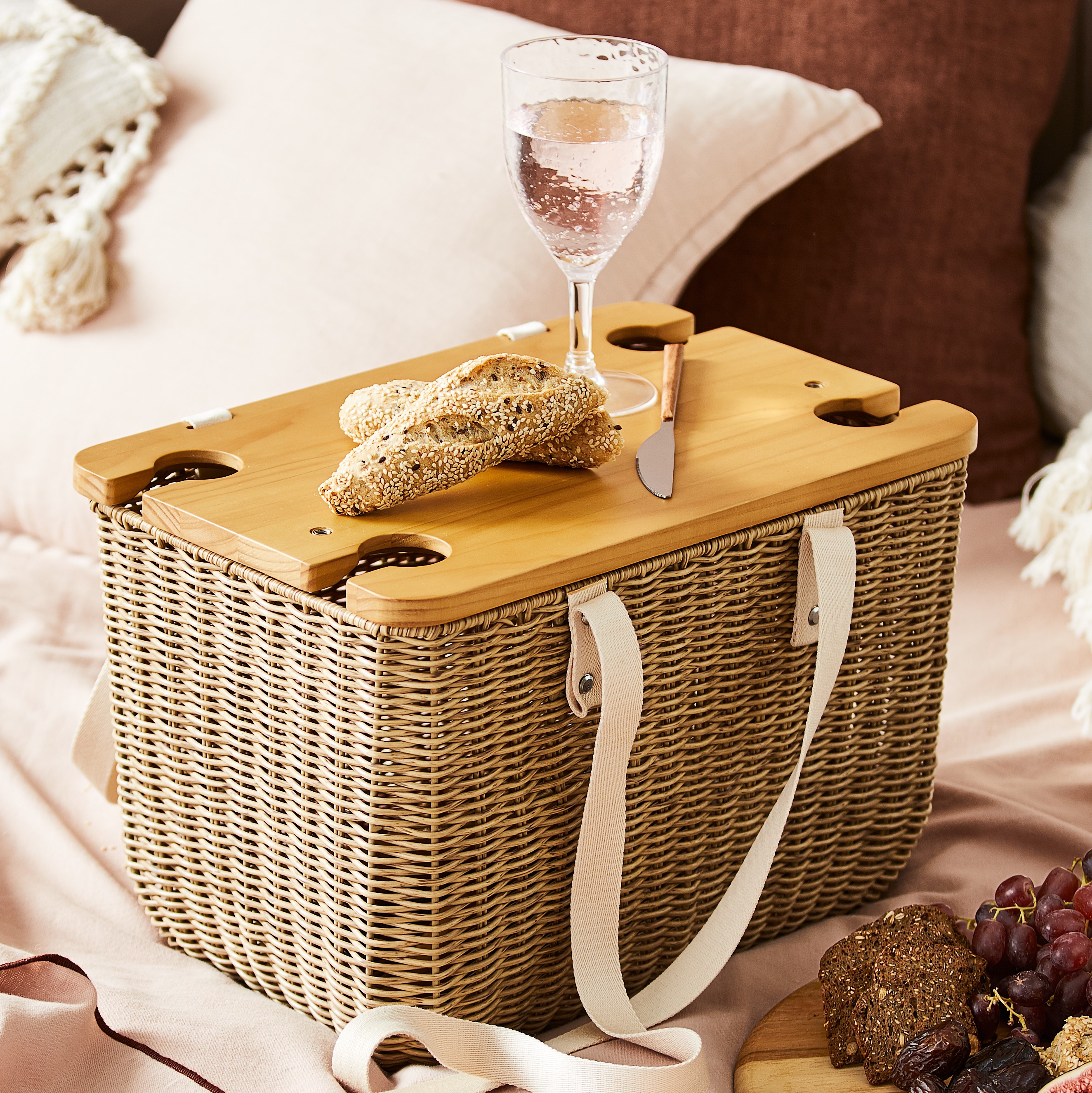Harlow Natural Picnic Basket | Adairs