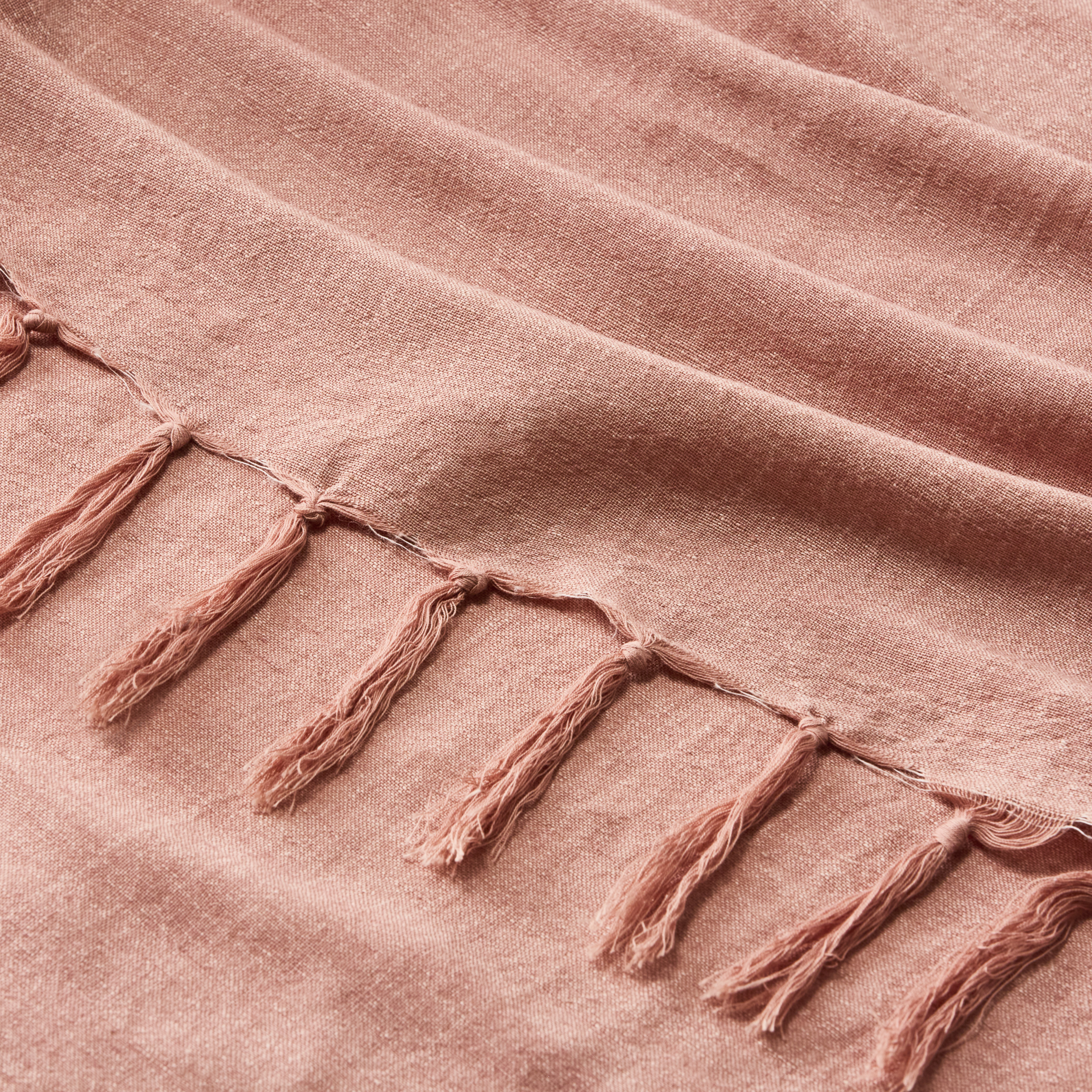 Iris Dusty Rose Linen & Cotton Throw | Adairs