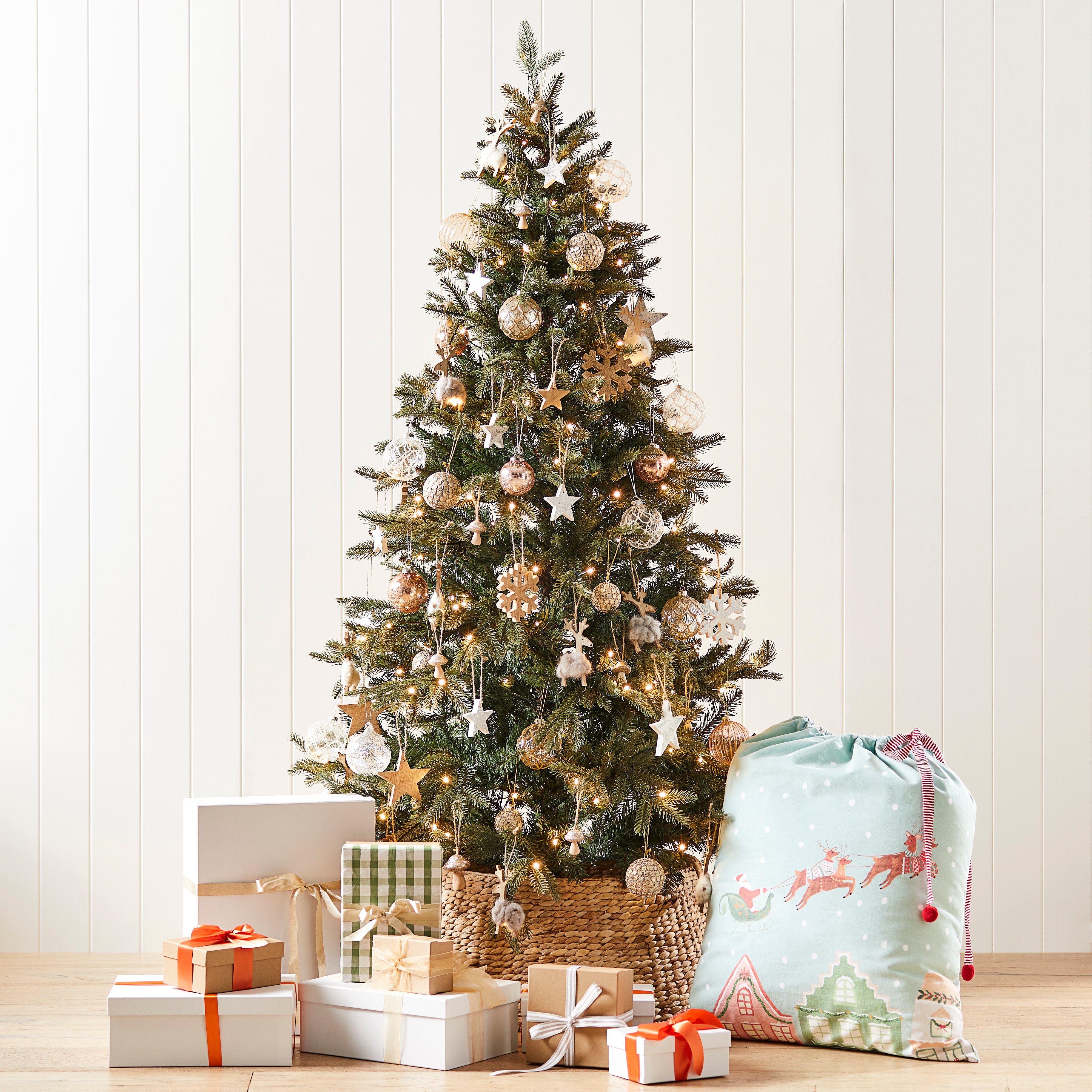 LED Deep Green Christmas Tree 6ft | Adairs