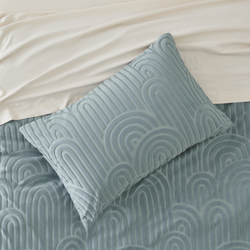 Velvet Arch Blue Quilt Cover Set | Adairs