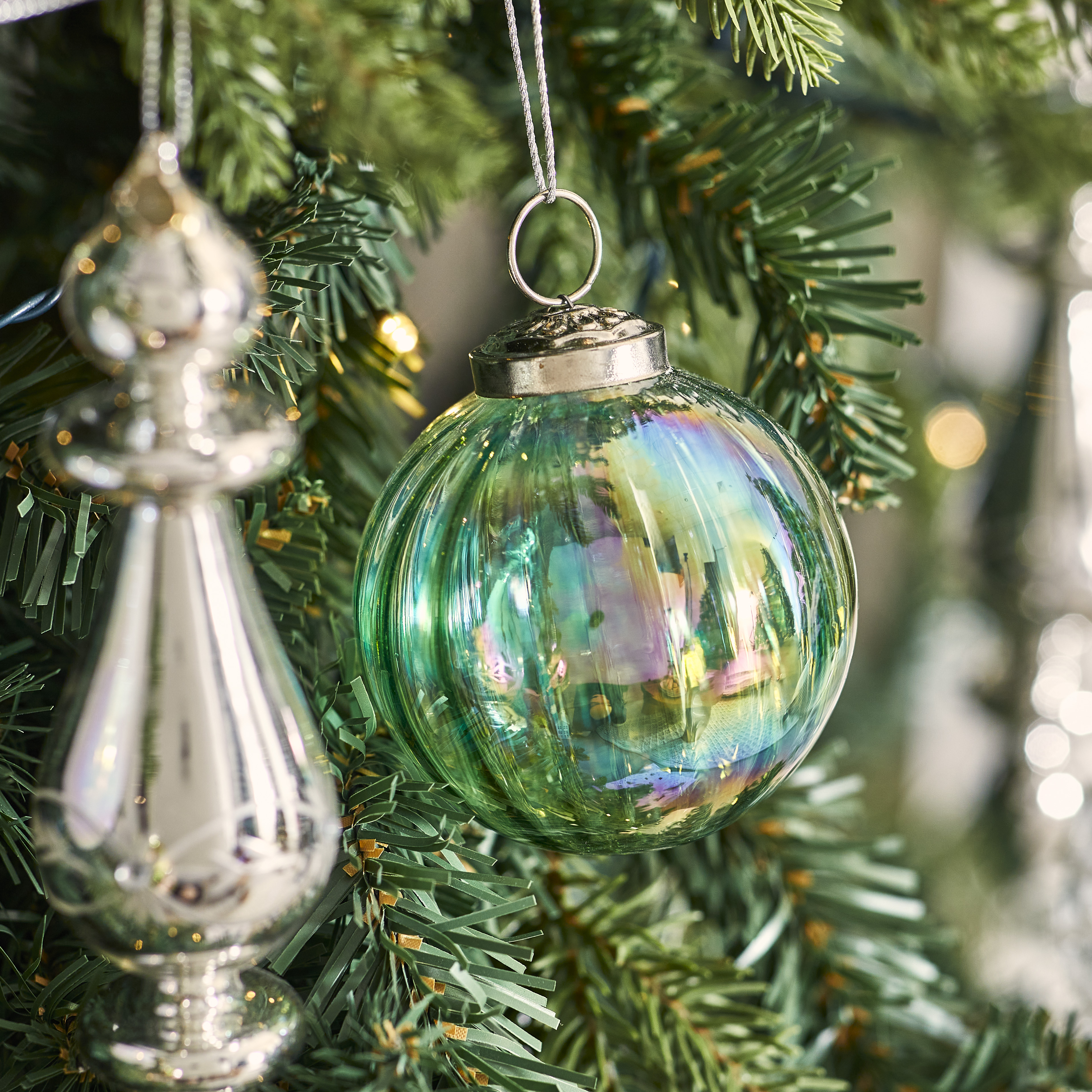 Luxe Optic Green Luster Bauble | Adairs