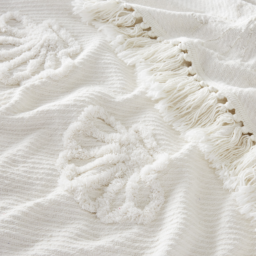Shell White Tufted Throw | Adairs