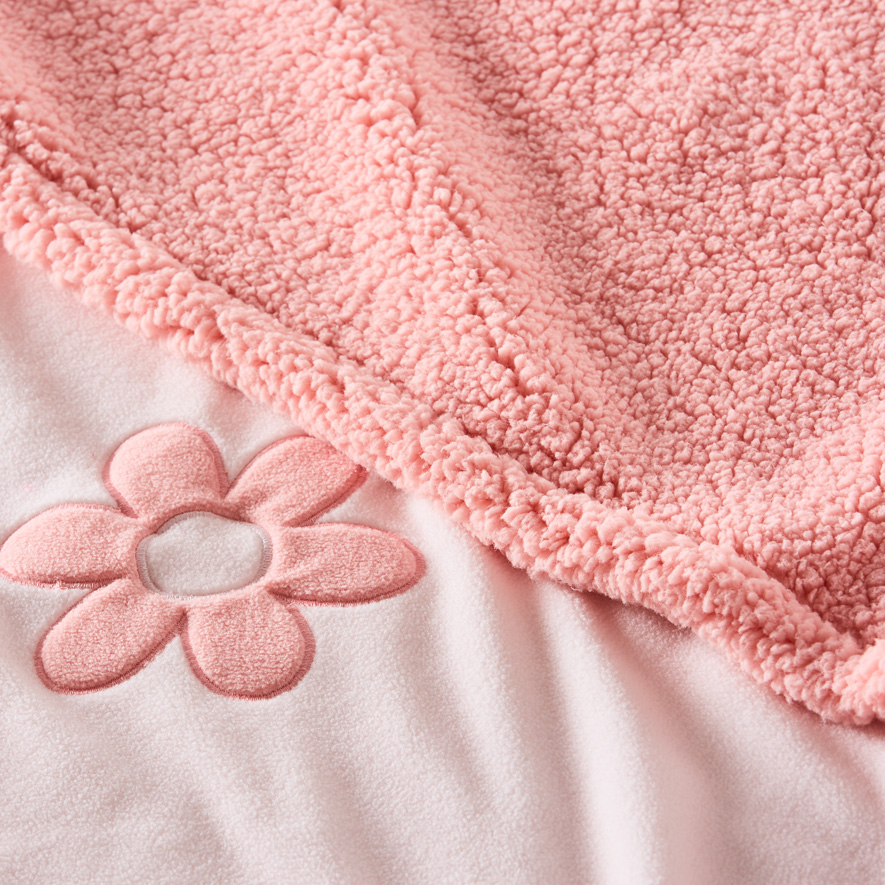 Adairs Kids - Fleecy Pink Daisy Blanket | Adairs
