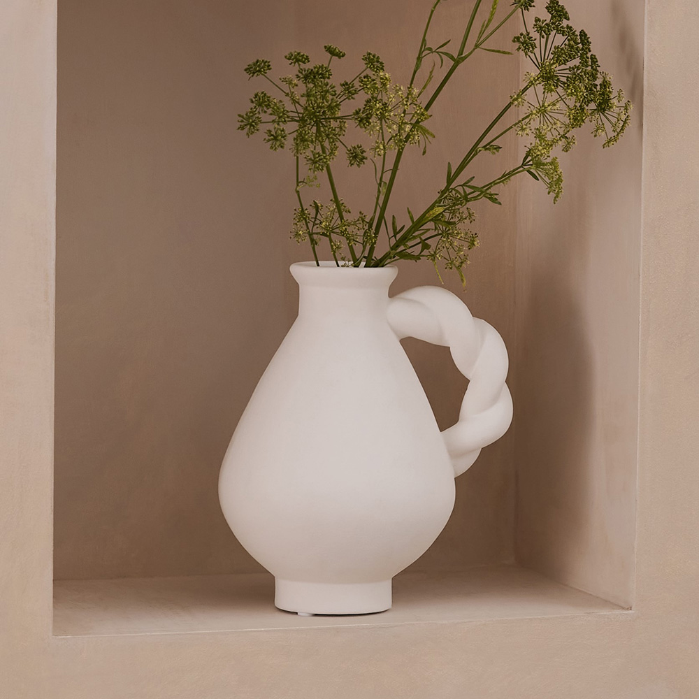 Albus Vase White | Adairs