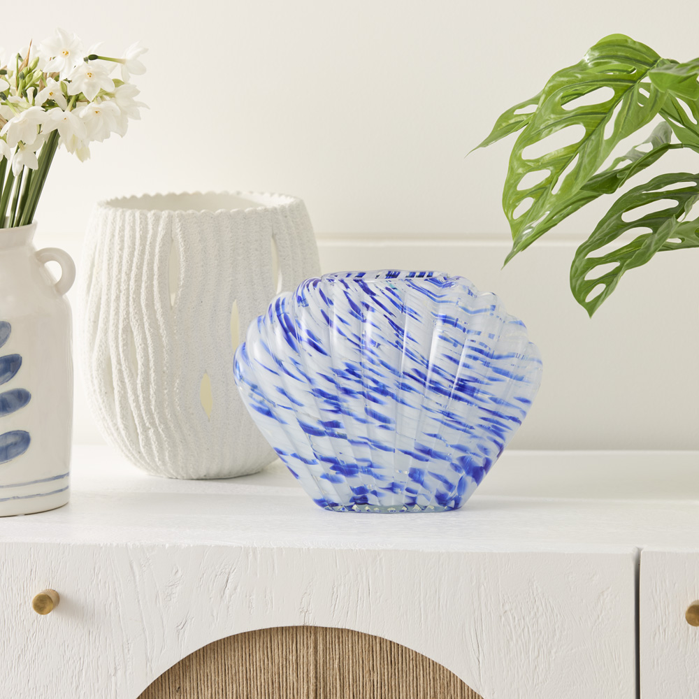 Seabreeze White & Blue Clam Shell Vase | Adairs