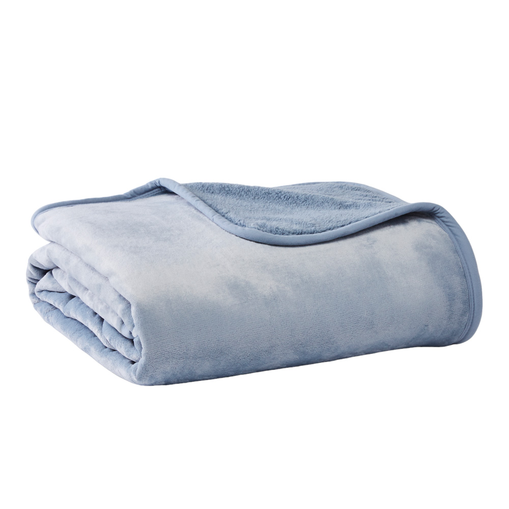 Sherpa Frost Blue Blanket | Adairs