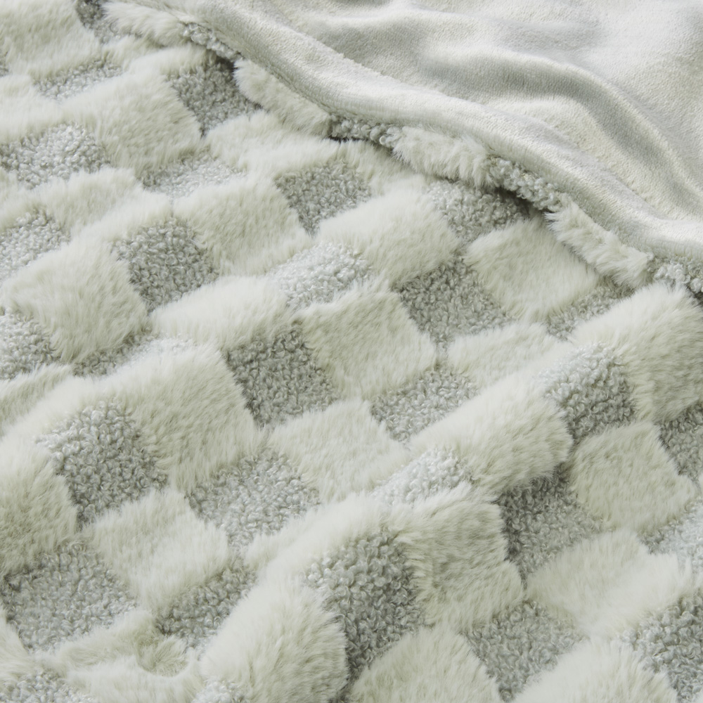 Estonia Green Check Blanket | Adairs
