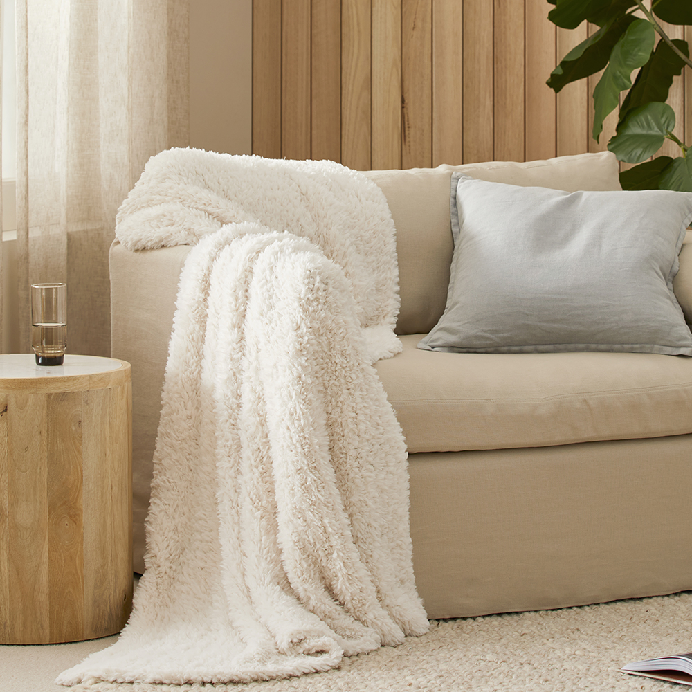 Munich Winter White Feather Yarn Throw | Adairs