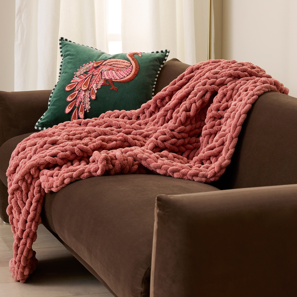 Belmont Rose Chunky Knit Throw | Adairs