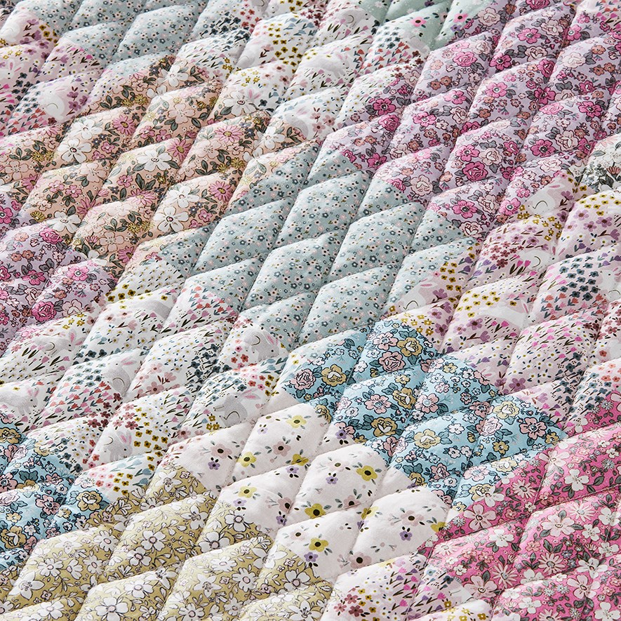 Adairs Kids - Daisy Patchwork Ditsy Floral Quilted Cot Quilt Cover Set ...