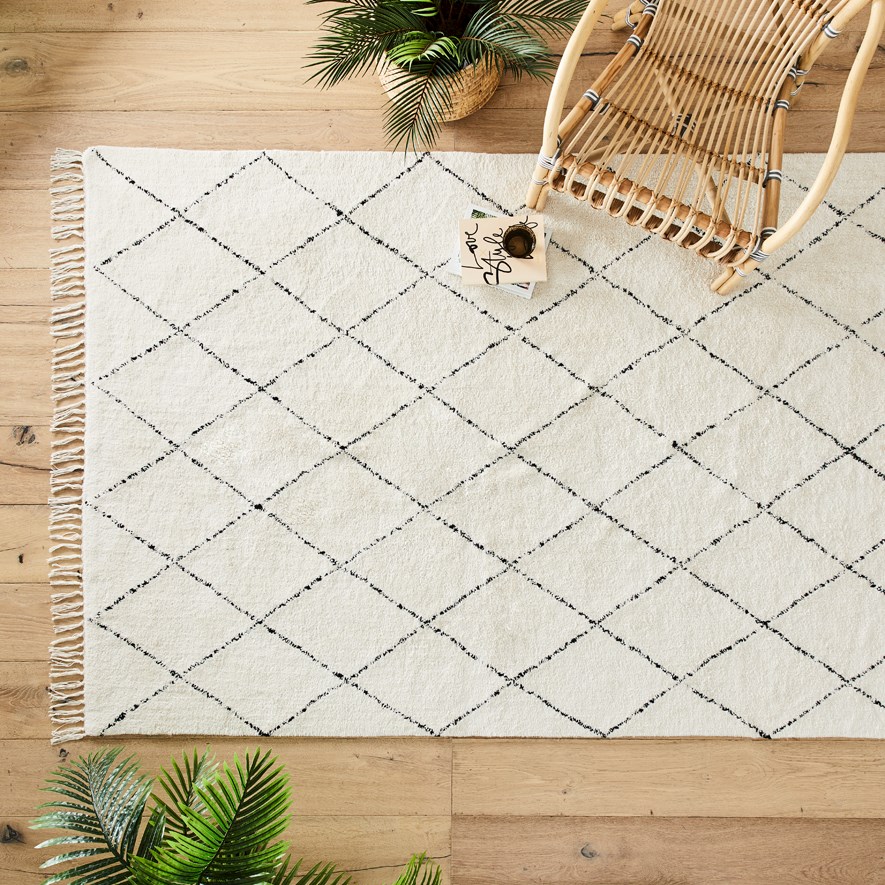 Home Republic - Dorset Natural Diamond Rug | Adairs