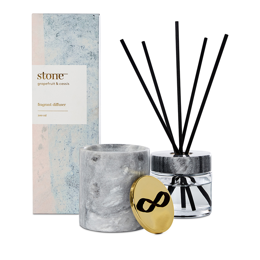 Stone Grapefruit & Cassis 500g Candle | Adairs