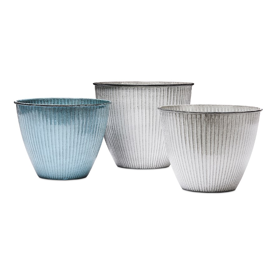 Ampat Fluted Light Grey Small Pot | Adairs