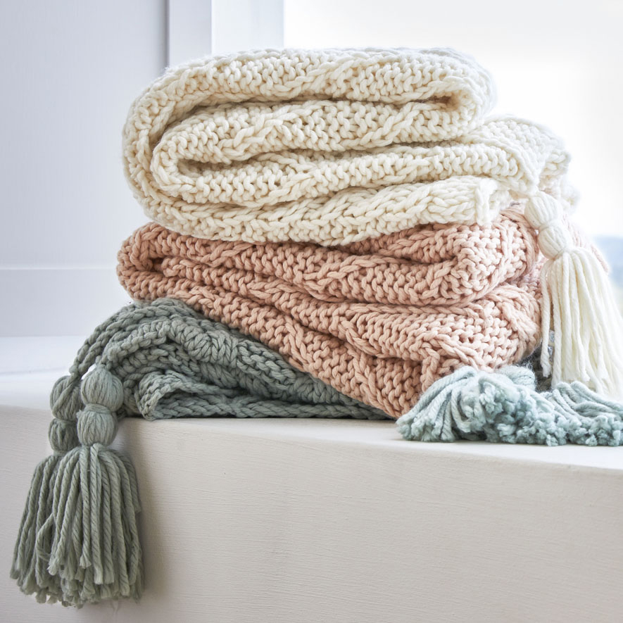 Harper Dusty Pink Throw | Adairs